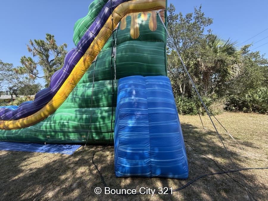 Mega Drip 27ft WITH POOL (WET ONLY ) 42LX19WX27H (2.0) (11 NAILS) (HOSE ...